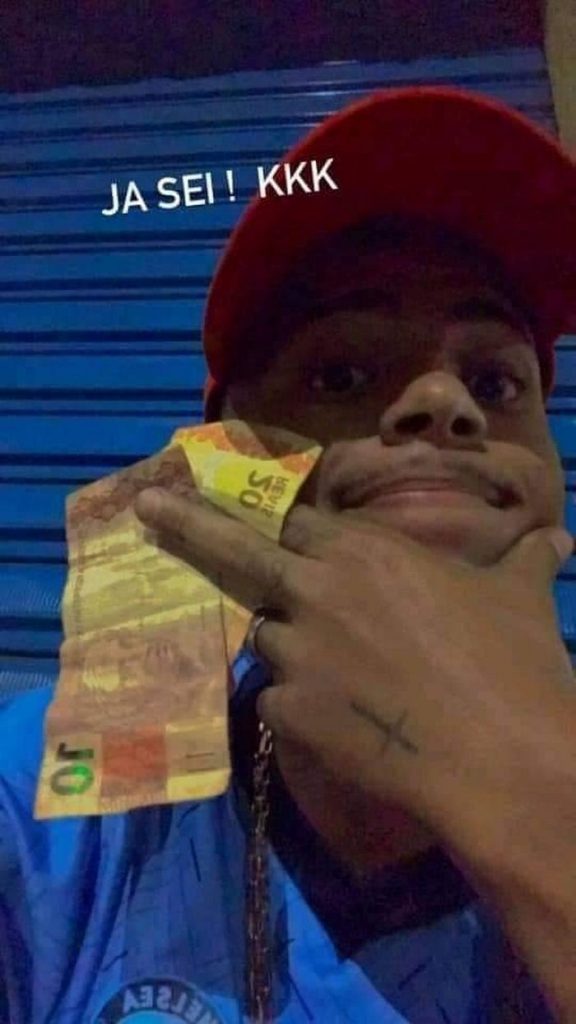O que fazer com 30 reais? - Aziume - Blog de humor